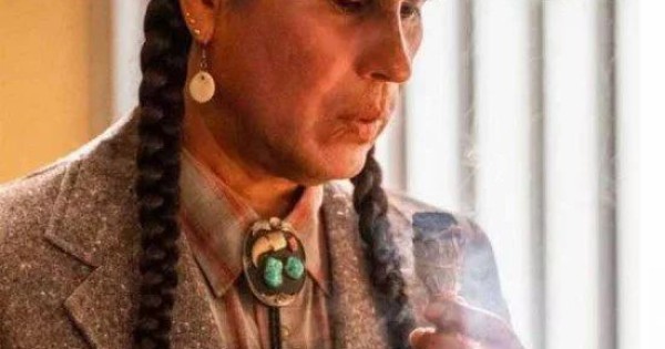 Women's Yellowstone S04 Coat | Mo Bring Grey Coat